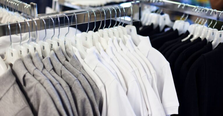 Uniform - Unco Data Systems Inc.